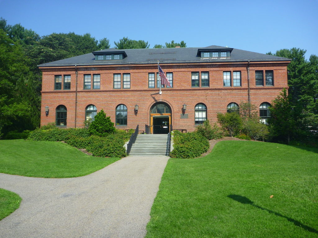 Hunnewell Building is Renovated - Arnold Arboretum